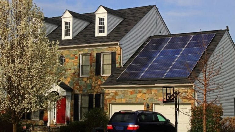 Everything You Need to Know About Solar Panel Roofs - NewHomeSource