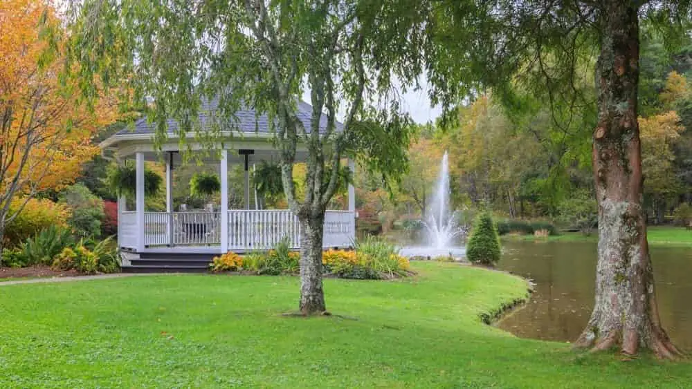 Top Community Amenities in New-Home Neighborhoods - NewHomeSource.com