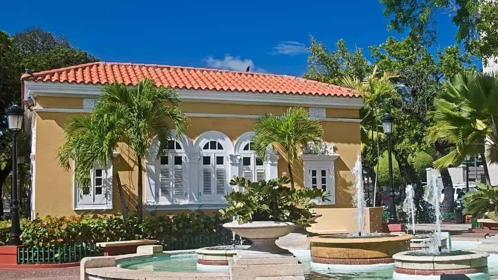 Casita vs. Guest House: Which One Is Best For You?