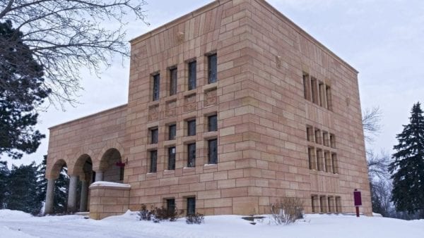 Learn about the Best Suburbs Around Minneapolis - NewHomeSource.com