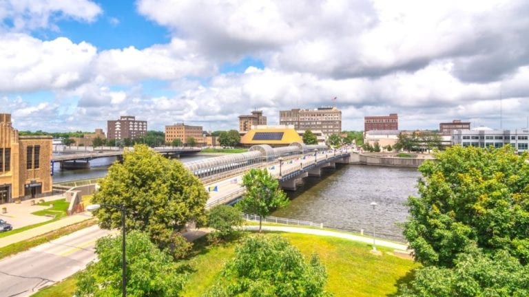 6 Best Places to Live in Iowa - NewHomeSource
